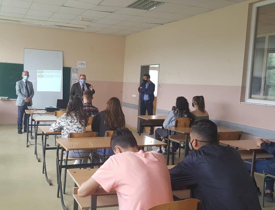 Vazhdon promovimi i programeve të studimeve të UShAF – Universiteti i ...